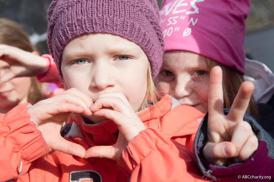 H - Norway - 390 Kids - ABC Charity